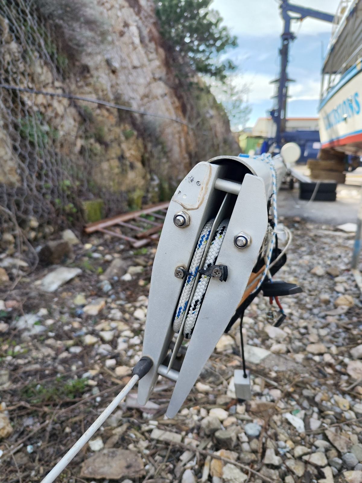 JARBOL 14.70m, SELDEN SA ROLOM