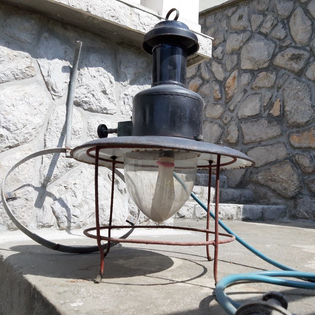 Plinski feral za ribolov