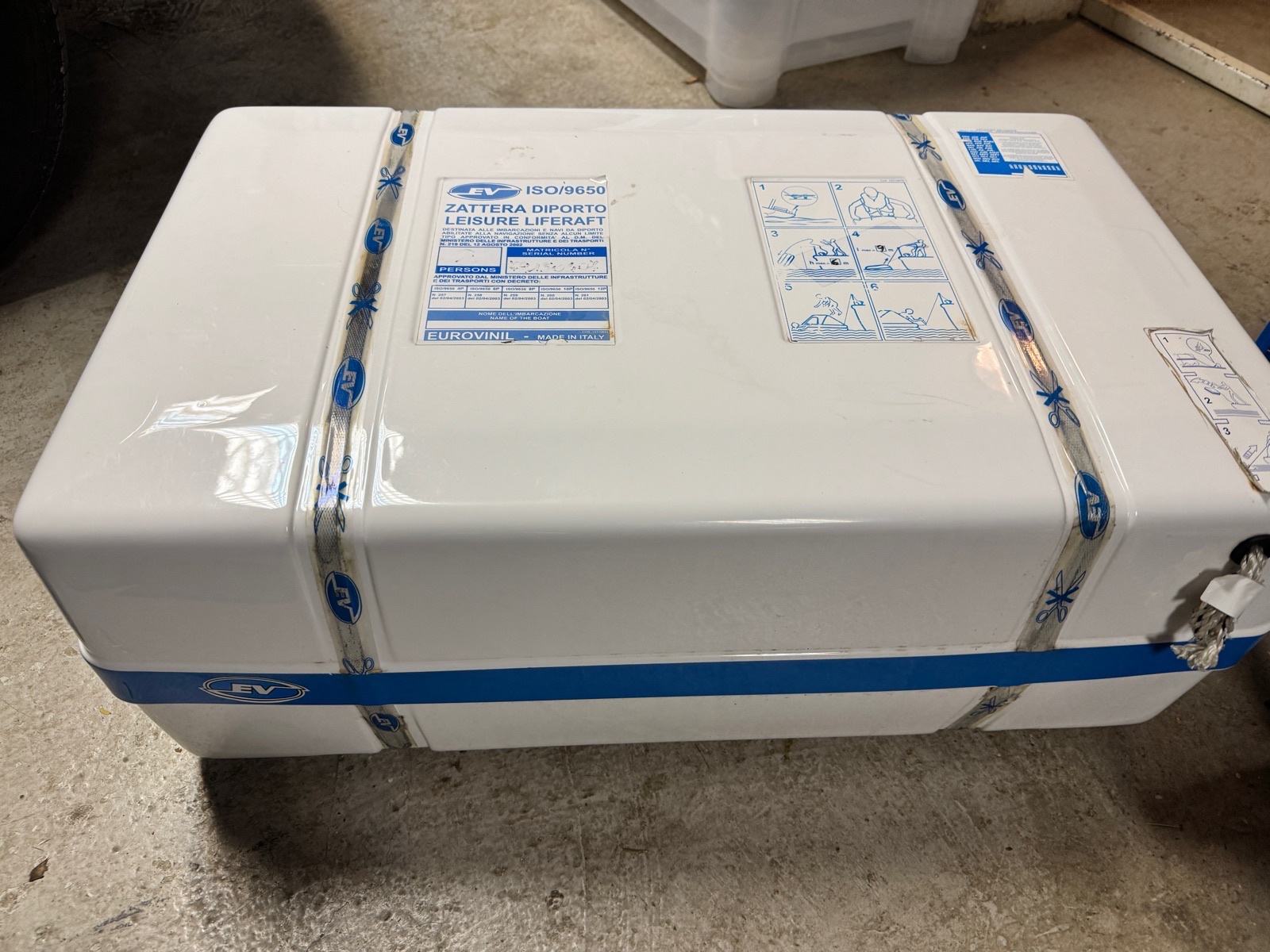 Splav liferaft Eurovinil 9650 za 8 osoba