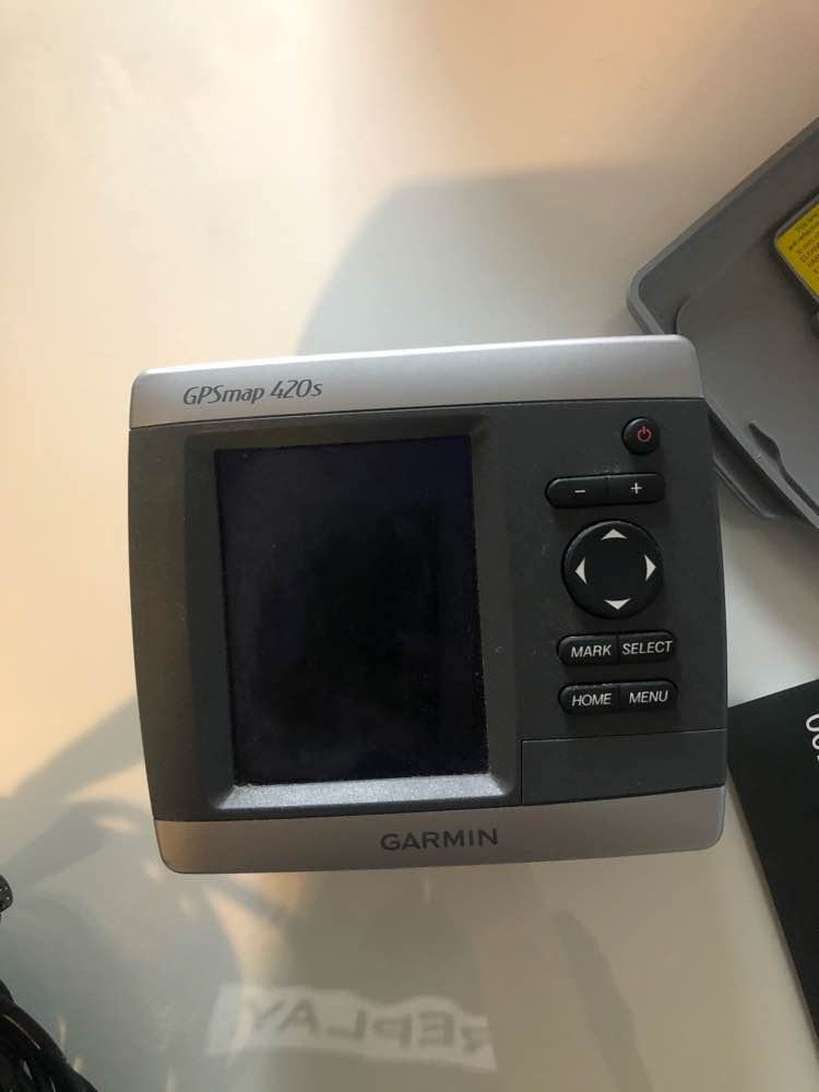 Prodaje se Garmin GPSmap 400 series