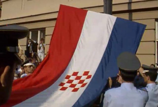Hrvatska zastava sa prvim bijelim poljem
