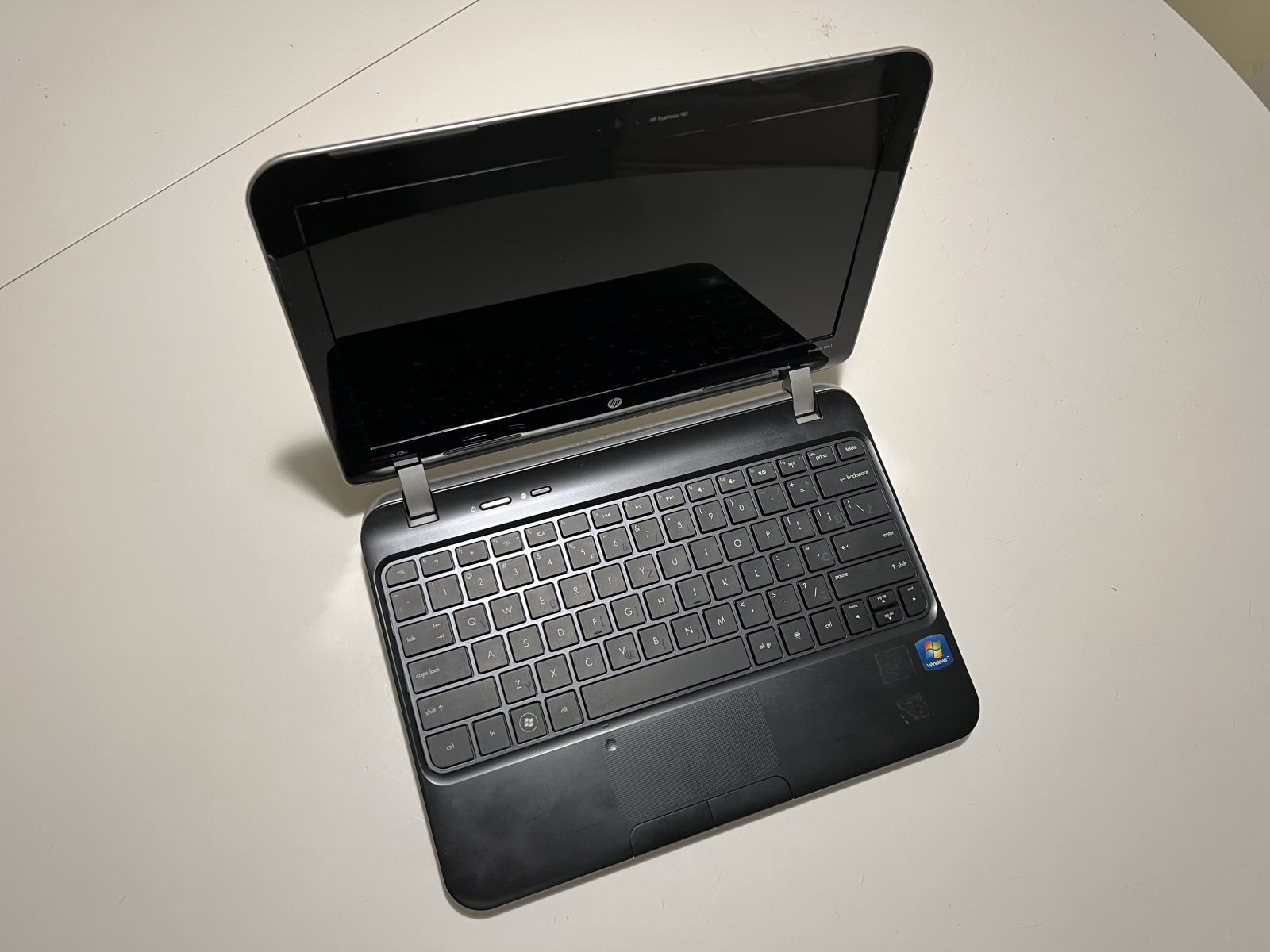HP laptop Pavilion DM1 4000 (šaljem besplatno)