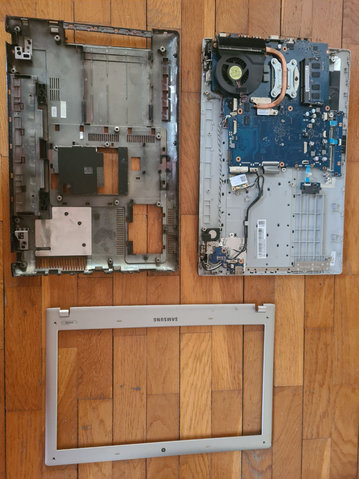 Samsung RV513 RV518 laptop za dijelove