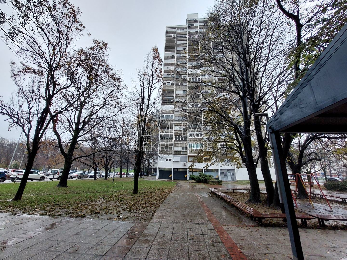 3SOBNI STAN-72,89m2,6.kat,neboder,Novi Zagreb (prodaja)