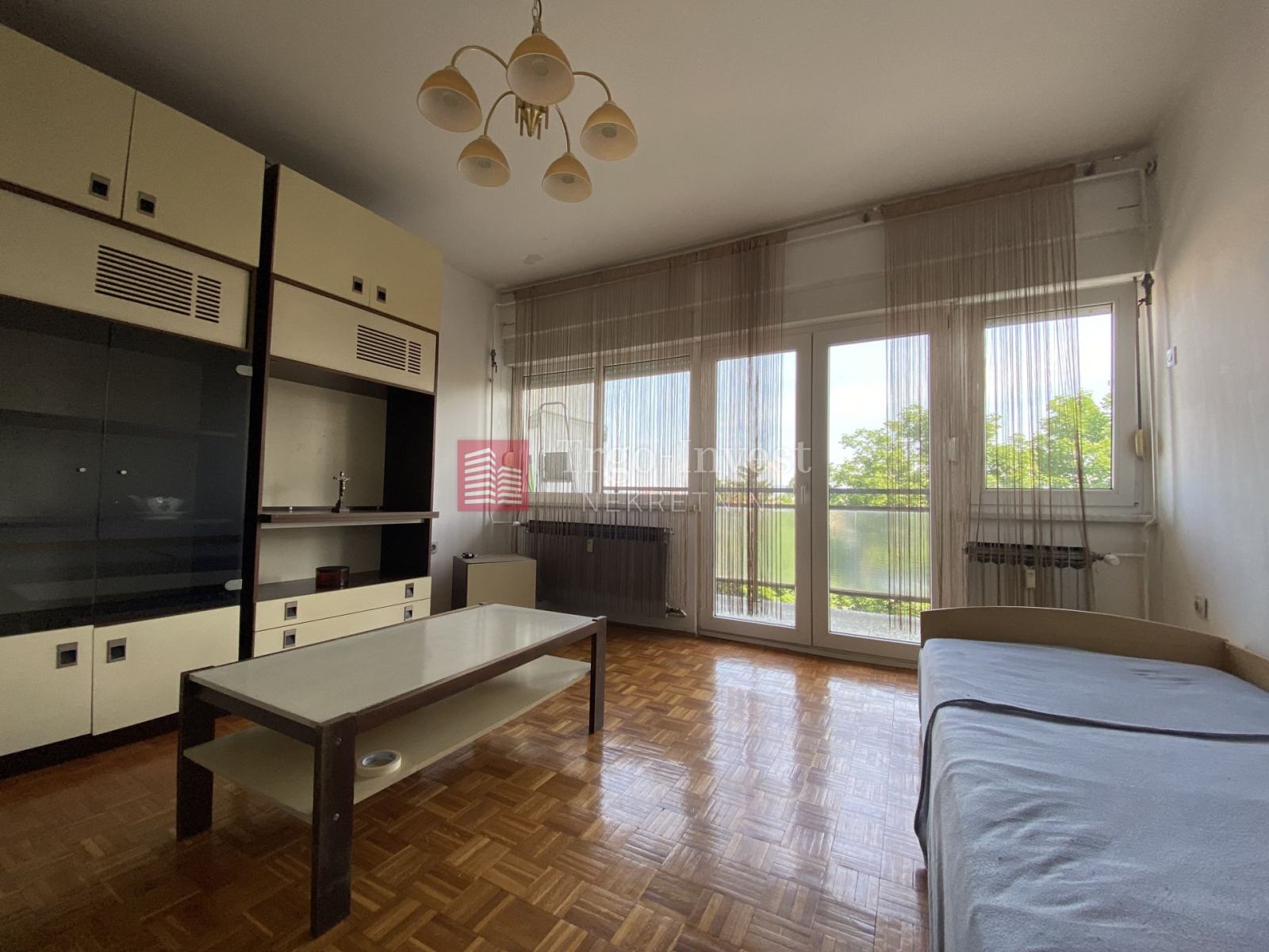 A. ŠTAMPARA - jednosoban stan 35 m2, IV, centralno (prodaja)