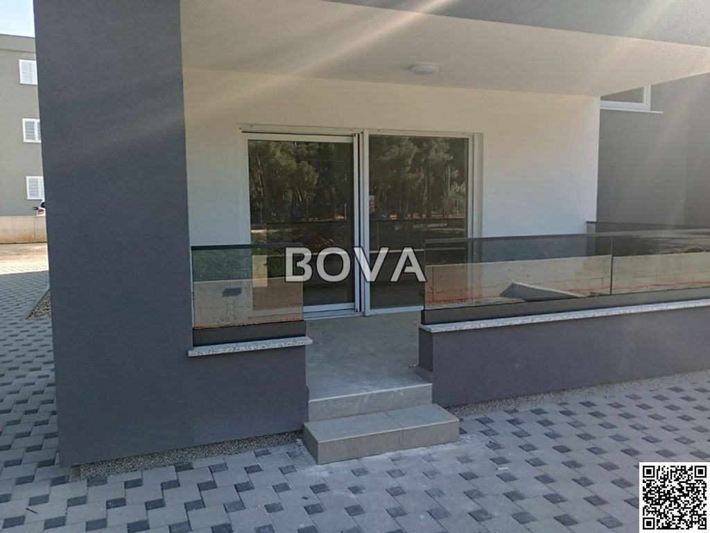 Apartman 87 m2 – Pakoštane *Blizina mora* (ID-2458/E)