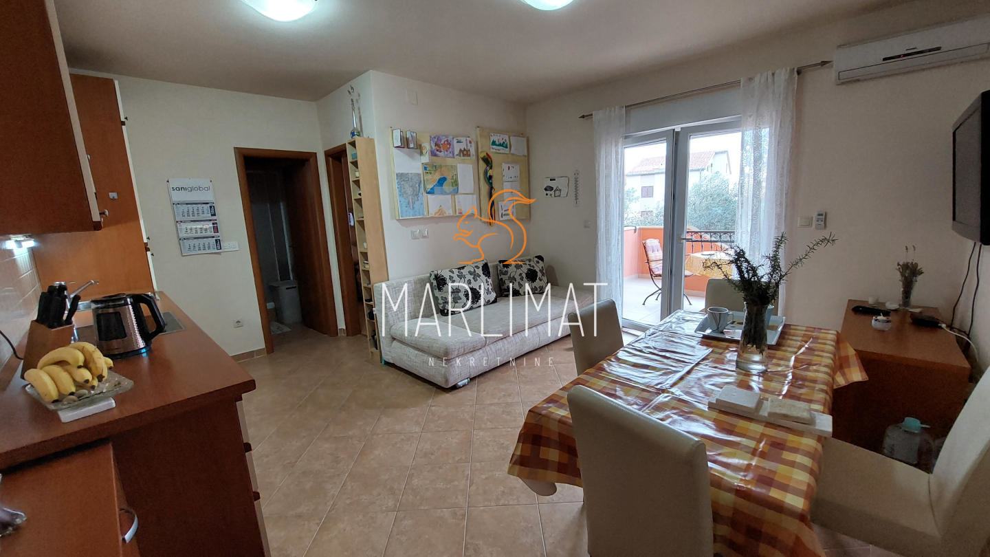 Apartman u Novalji 51m2 – POGLED NA MORE (prodaja)