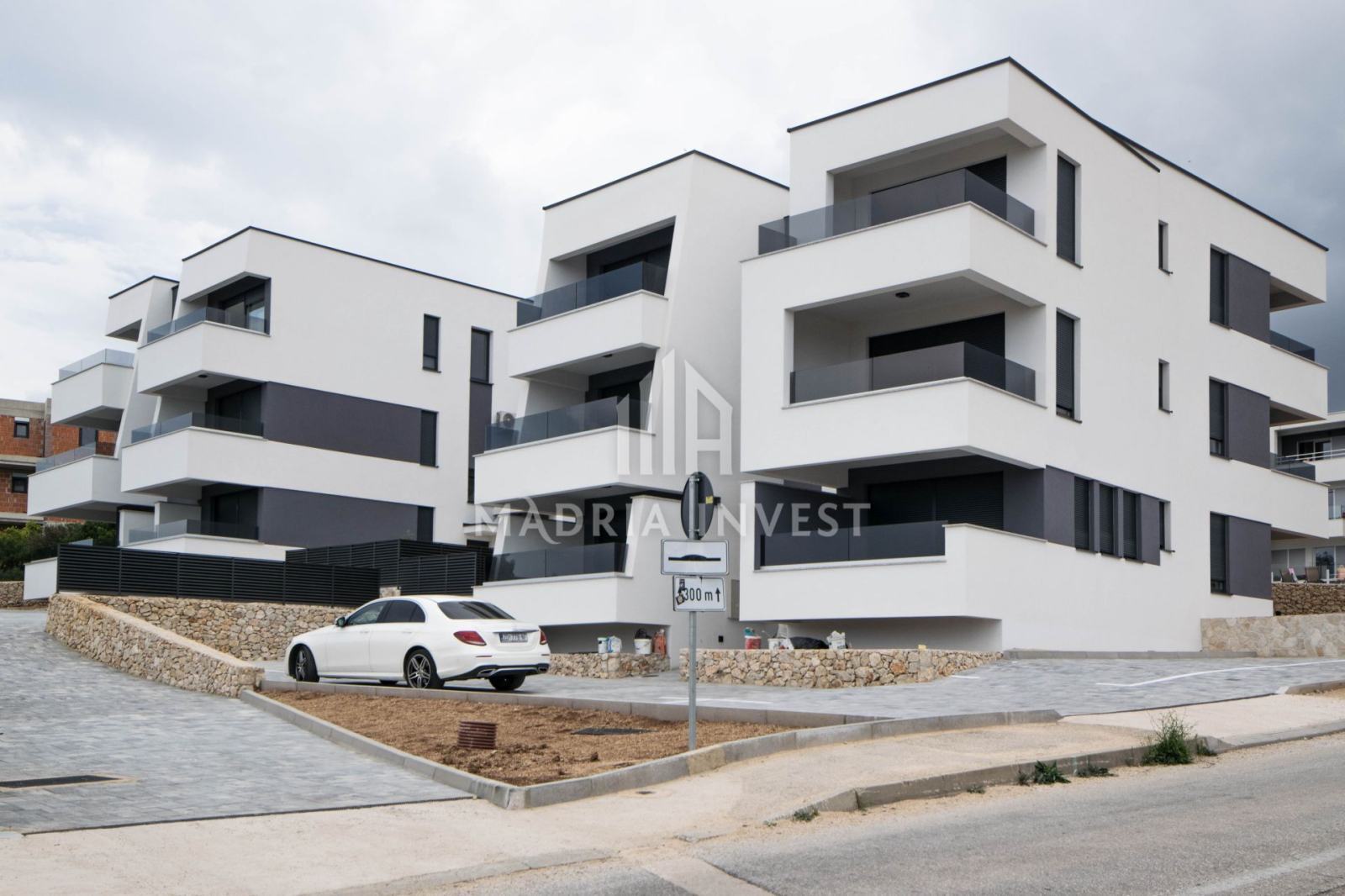 Apartmani s pogledom na more - novogradnja!