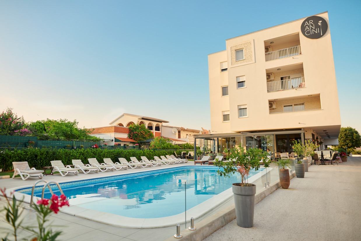 Arancini Residence dvosoban apart sa pogledom na more 49,65 m2- Vodice ...