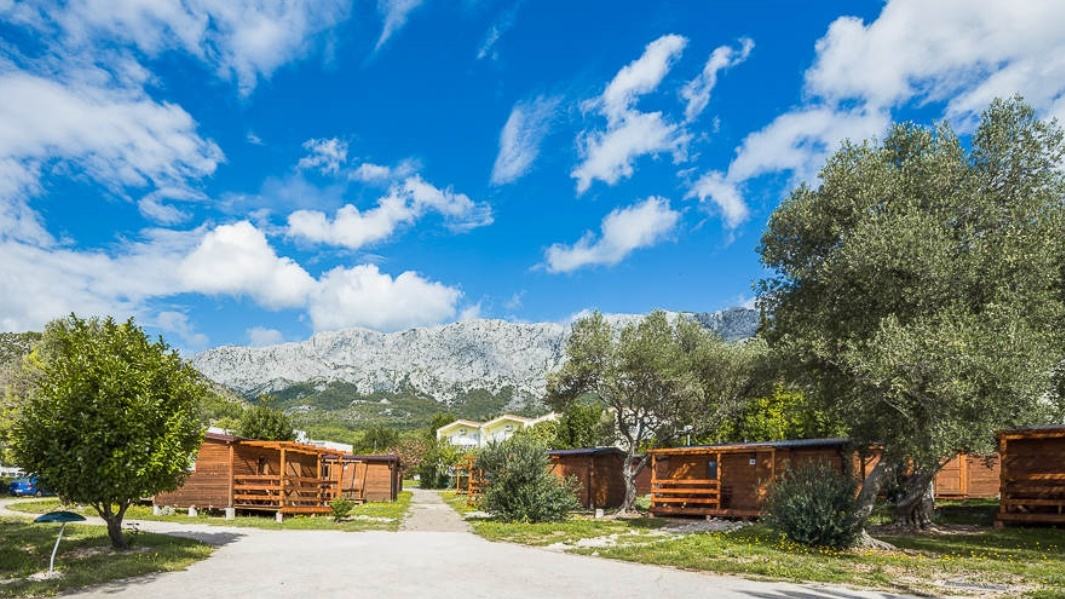 Auto kamp - turističko naselje (resort Dalmacija) Zaostrog, 13.784 m2