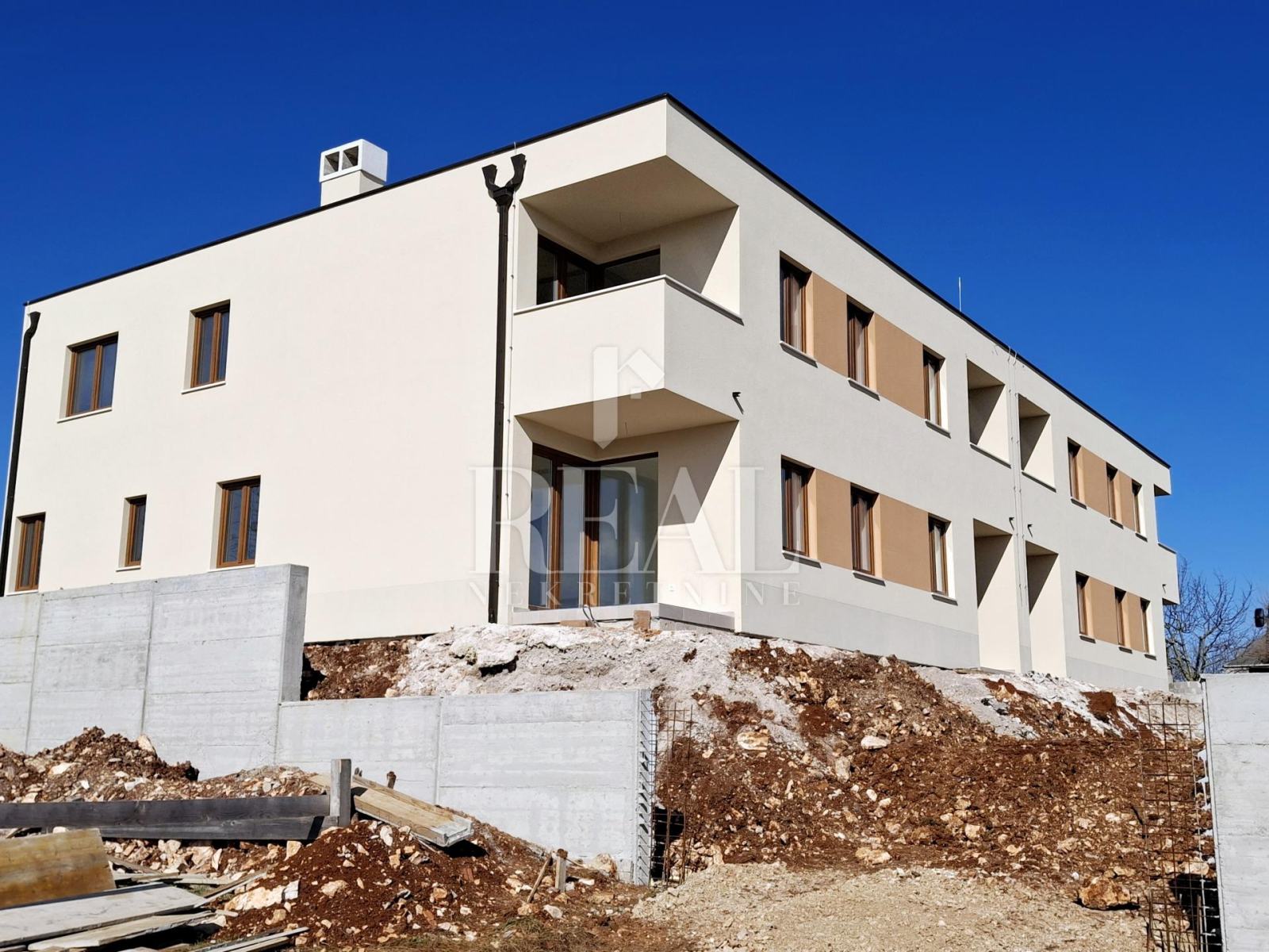 Barban stan 35 m2,1S+DB,loggia (prodaja)