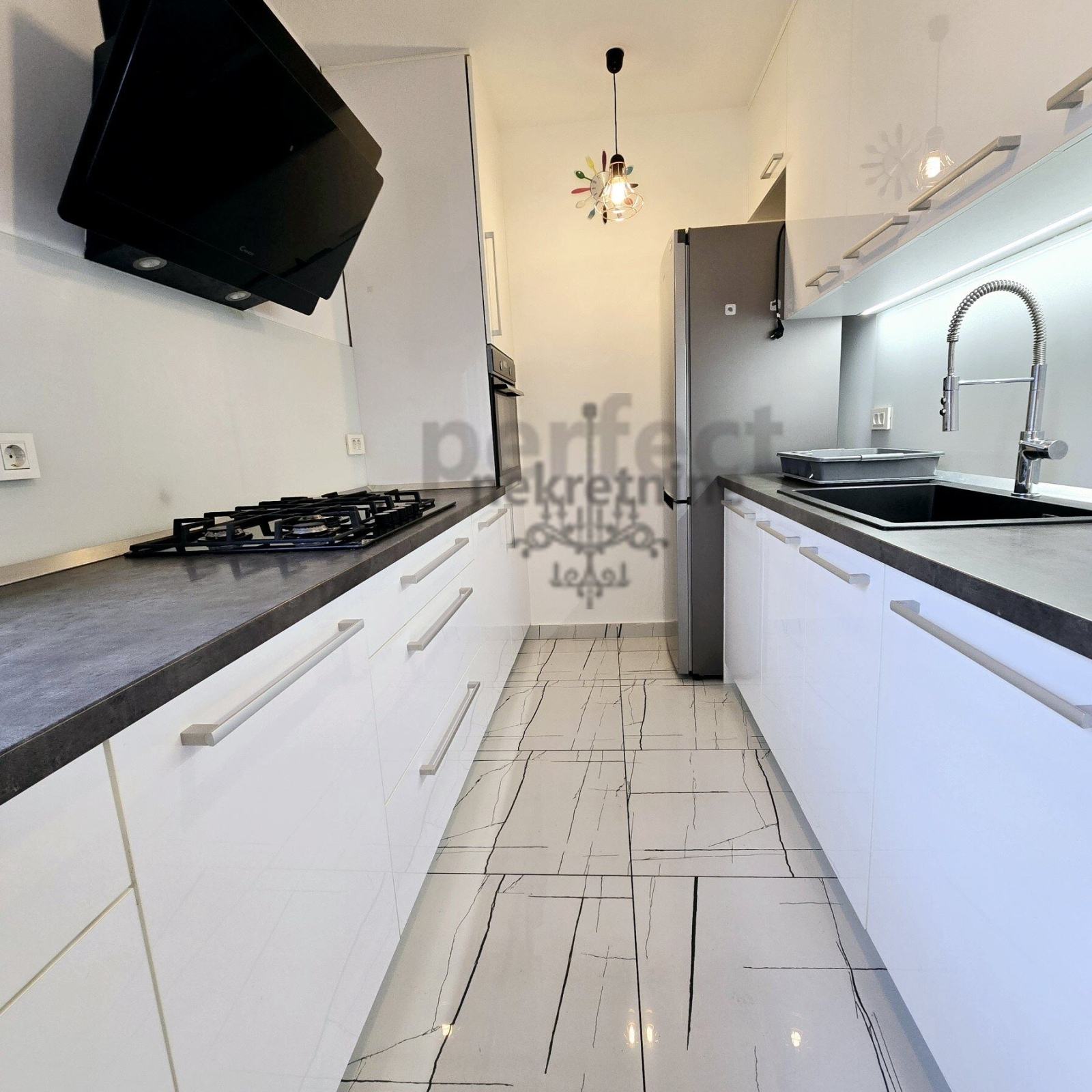 Bez provizije, Novi Zagreb-Dugave, 3-sobni stan 65m2, prvi kat, lift ...