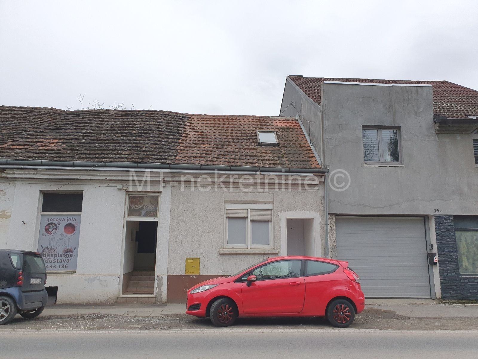 Bjelovar, centar, kuća u nizu 93 m2 (prodaja)