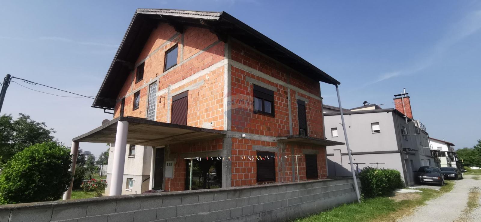 Botinec, kuća za adaptaciju, idealno za radnike (prodaja)
