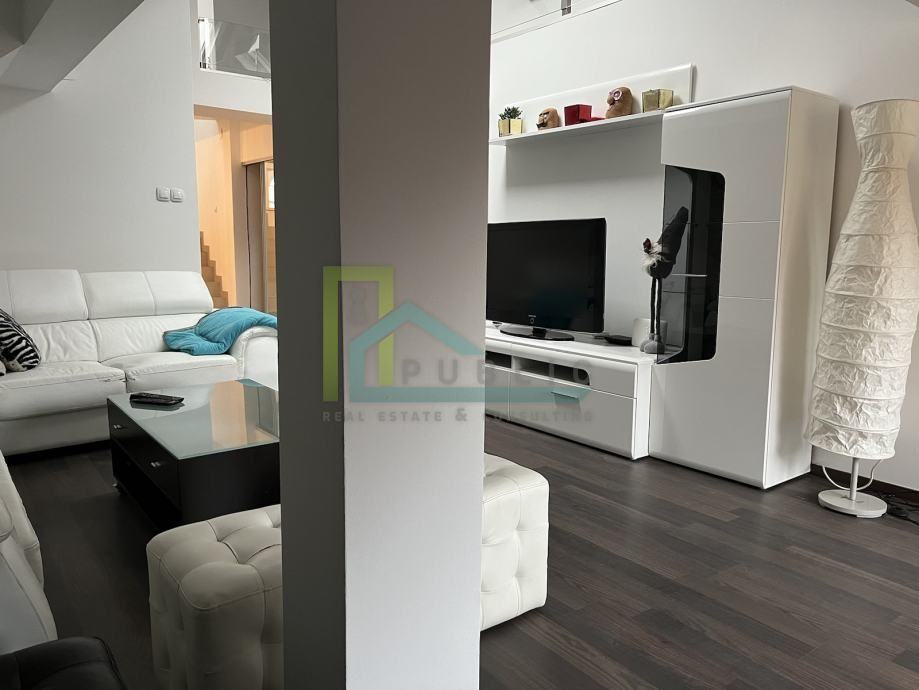 CENTAR 125m2, Cvjetni trg (luksuzan 4soban stan) (iznajmljivanje)