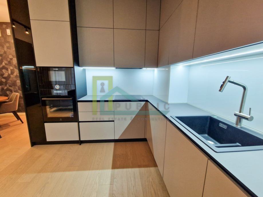 CENTAR 144m2, Kneza Borne (lux 3soban stan + garaža) (iznajmljivanje)