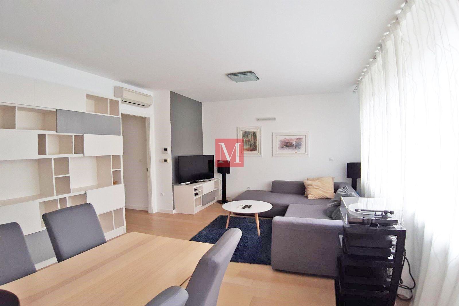 Centar-Grada Mainza-VMD NOVOGRADNJA-moderan 4s stan s loggiom & garažo ...