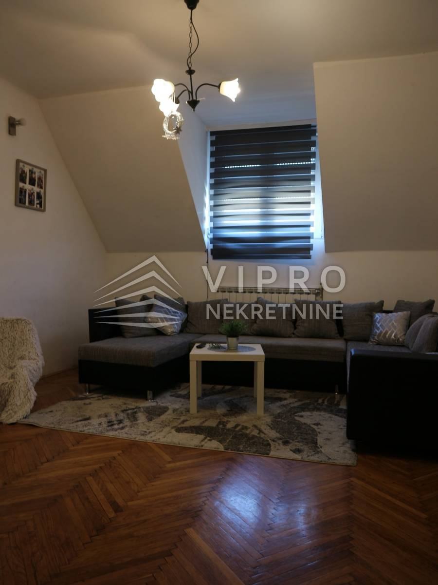 Centar, Nova Ves, 4-sobni, 93 m2, 4. kat (prodaja)