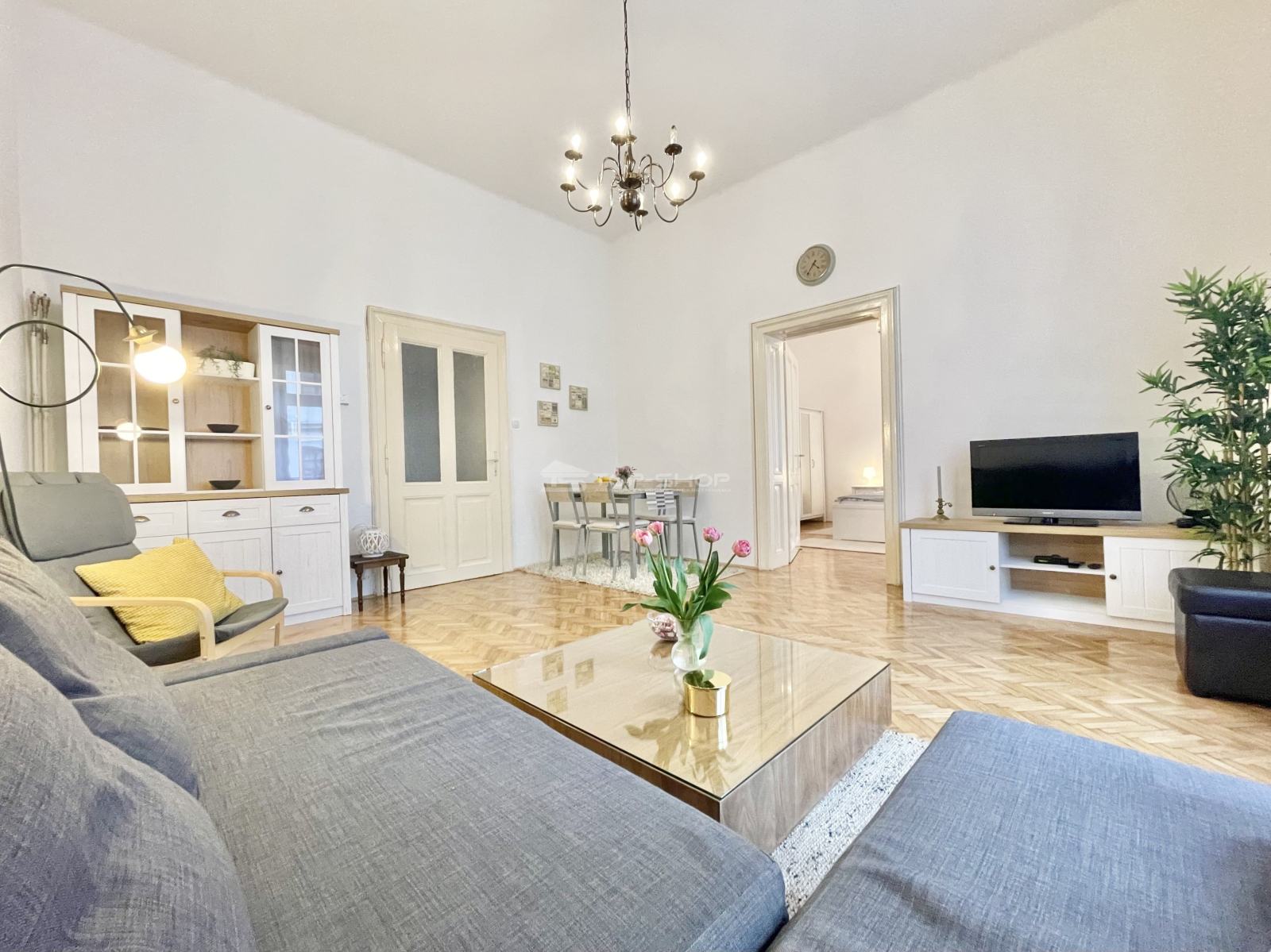Centar, Nova Ves, Moderan građanski dvosoban stan, 60m2 (iznajmljivanje)