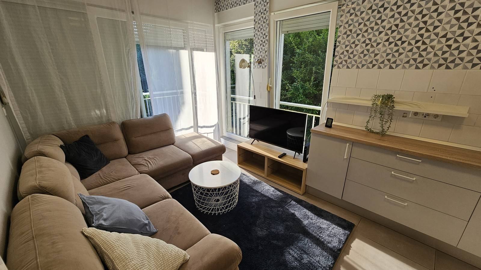 Črnomerec, Prevoj, 3-S stan 44m2, 2 parking mjesta (iznajmljivanje)