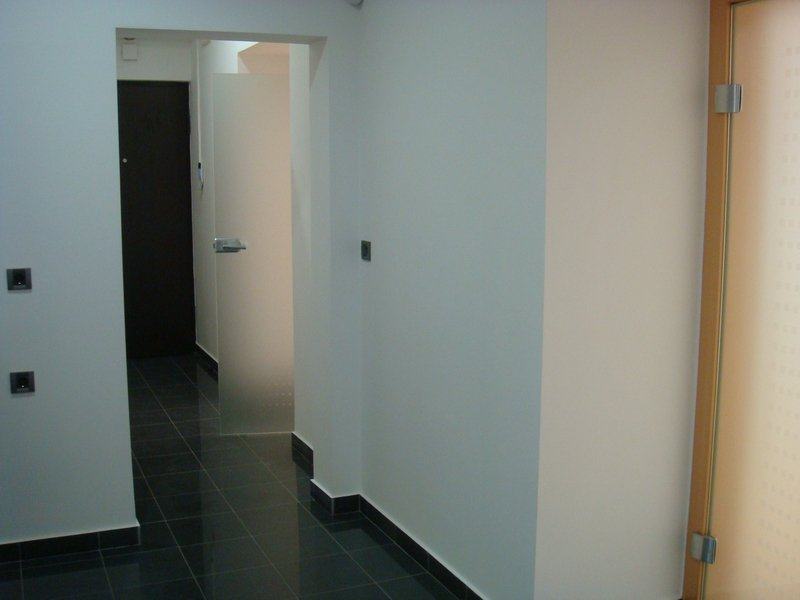 CENTAR 58m2 Masarykova + parking - prekrasan novouredjen stan (prodaja)