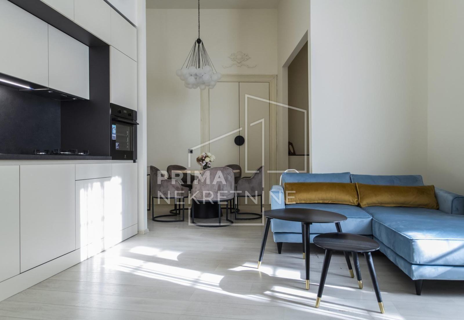 Donji grad, dvosoban stan, 57 m2 (prodaja)