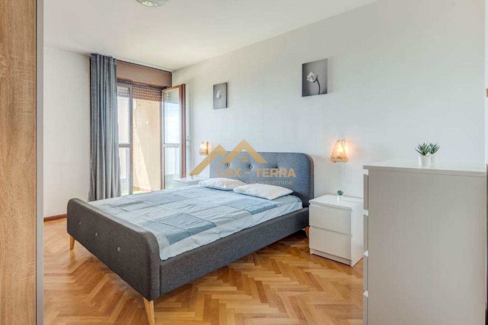 DUGOROČNI Najam, Mertojak apartman otvoreni pogled na more ...