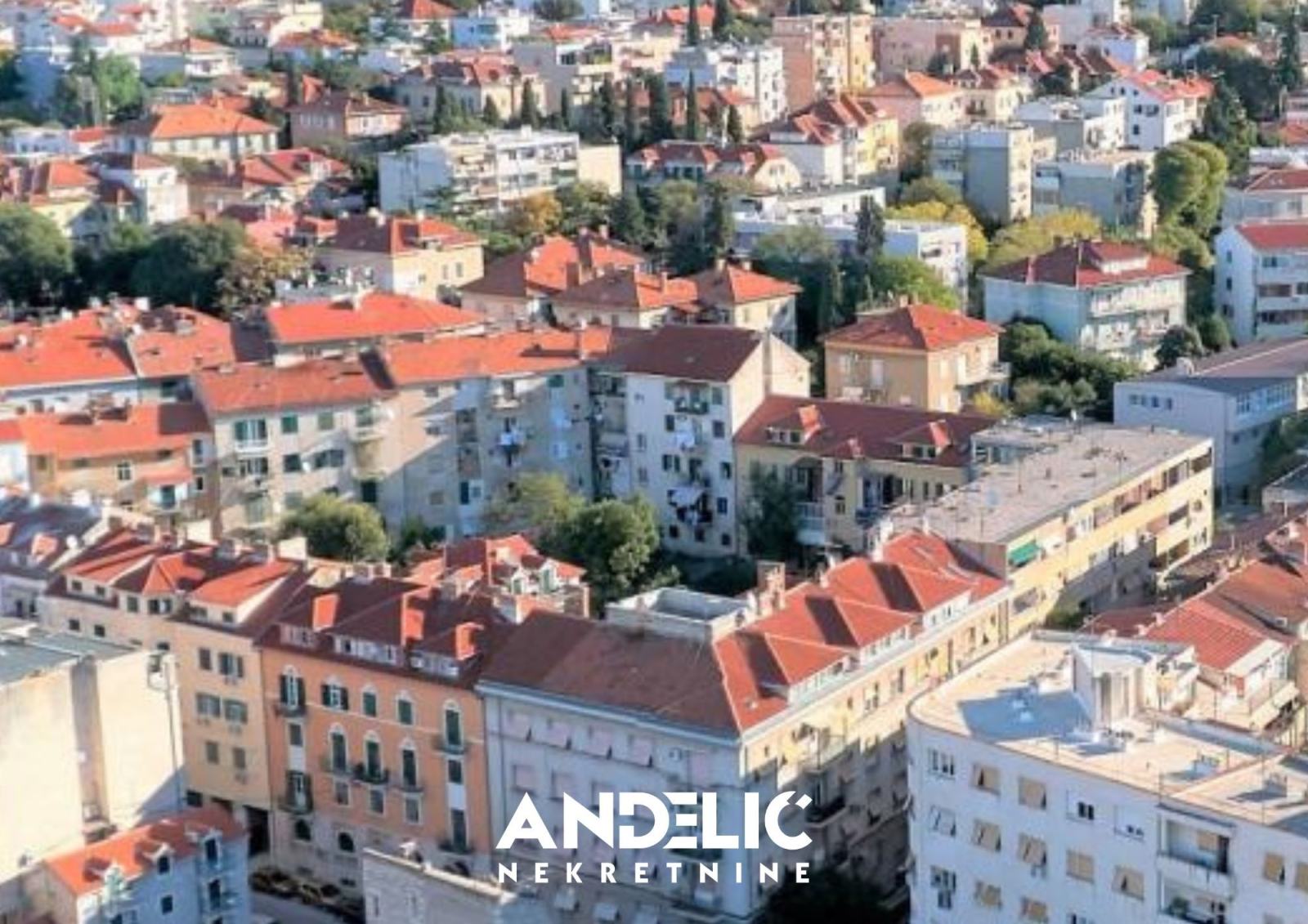 STANOVI U KUĆI - CENTAR SPLIT (prodaja)