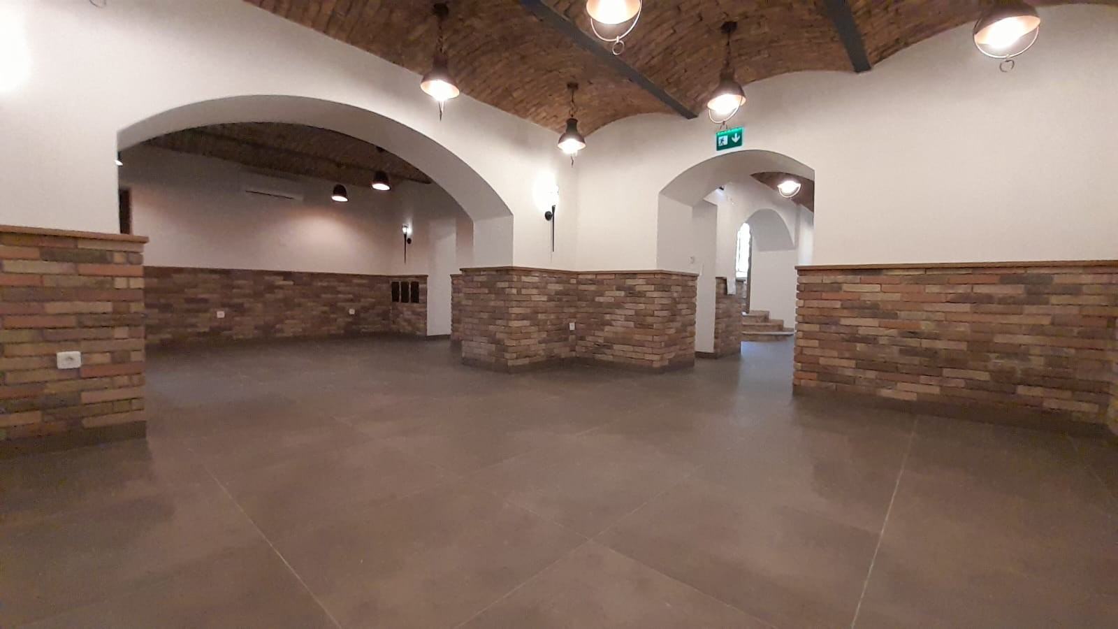 EKSKLUZIVNI LUKSUZNI RESTORAN U CENTRU ZAGREBA, 157 m2 (prodaja)