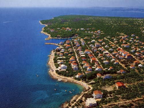 Građevinsko zemljište - Kamp, Mandre, 16648 m2