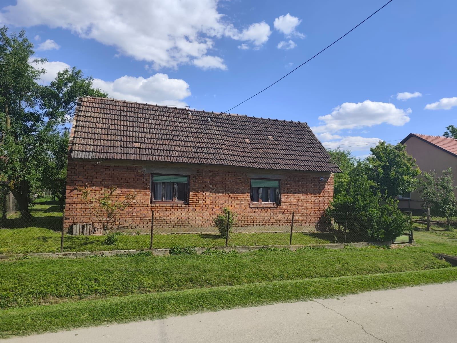 Građevinsko zemljište, Stara Rača, 817 m2