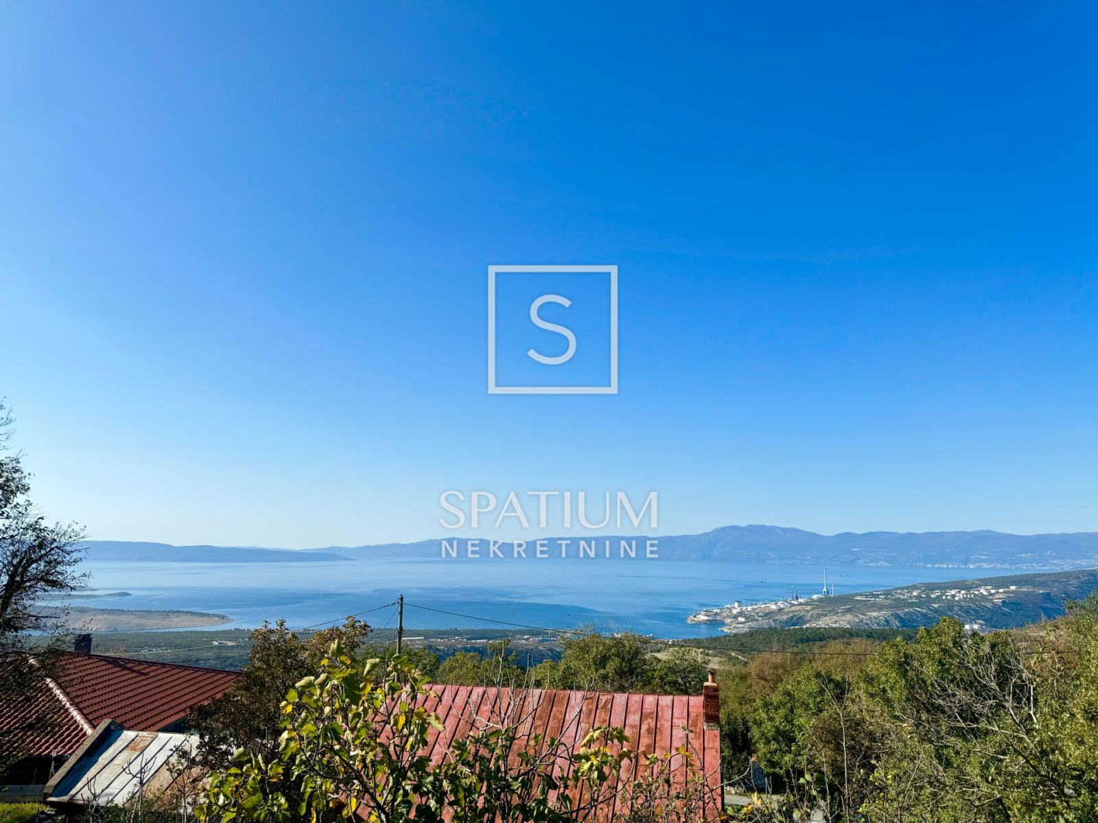 HRELJIN, PRIZEMNICA NA RUBU ZELENOG POJASA (prodaja)