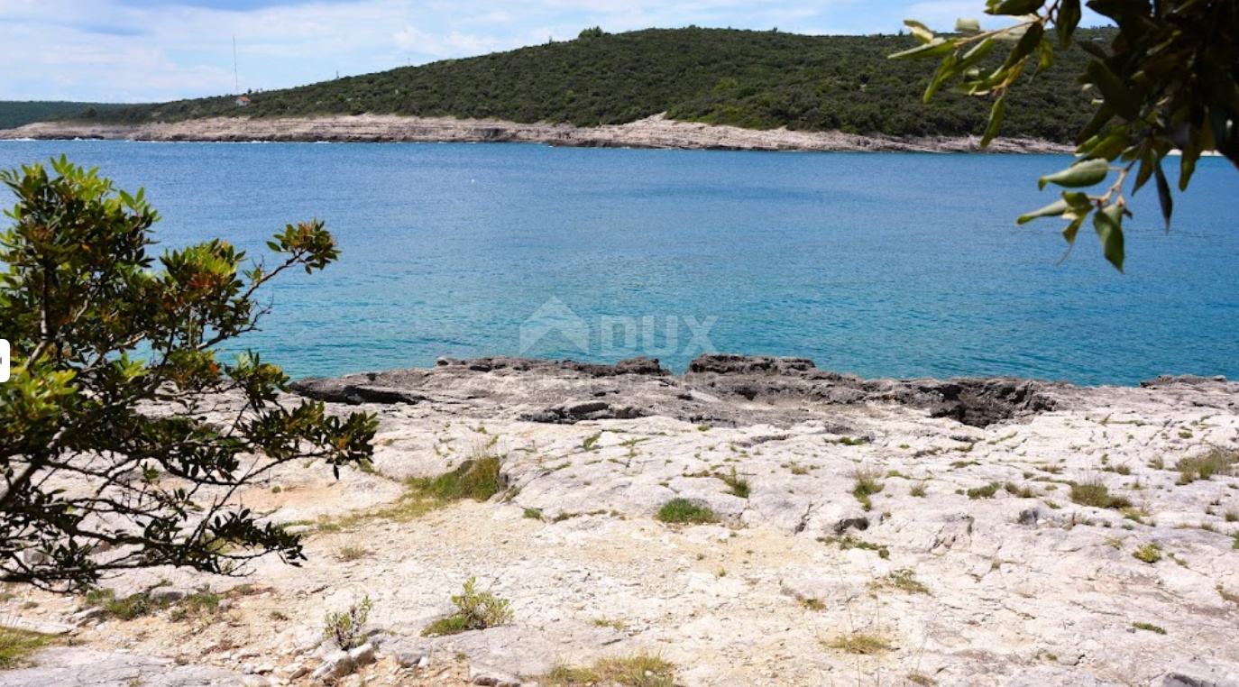 ISTRA,KAVRAN - Poljoprivredno zemljište prvi red do mora