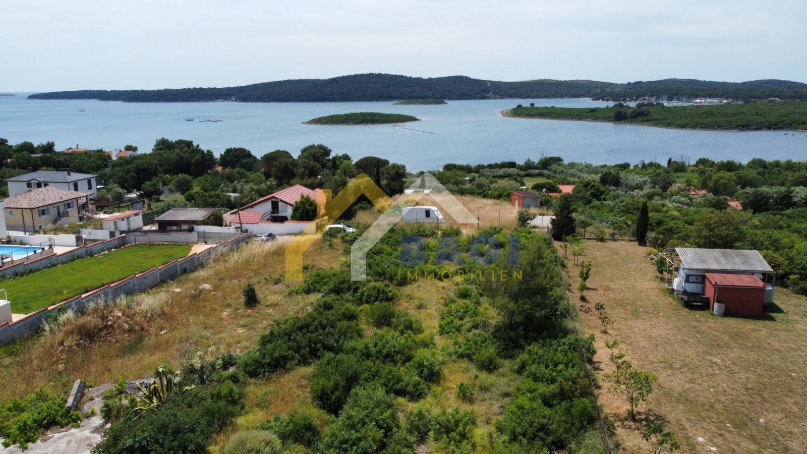 ISTRA - MEDULIN građevinsko zemljište sa pogledom na more!