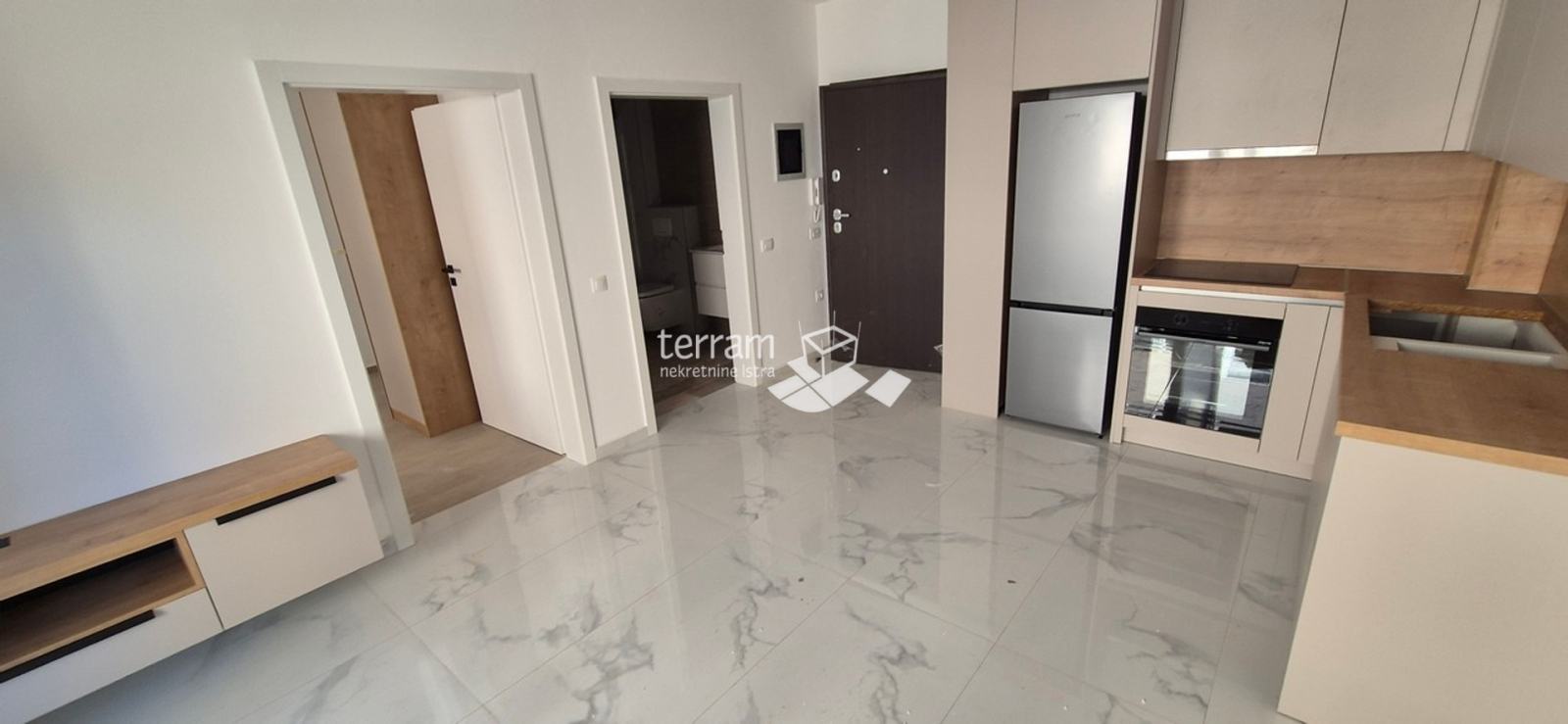 Istra, Pula, Monvidal, stan 40,70m2, prvi kat, 1SS+DB, garaža, NOVO ...