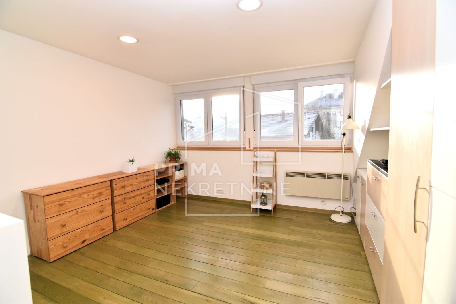 Jarun, funkcionalna garsonijera, 24m2 (prodaja)