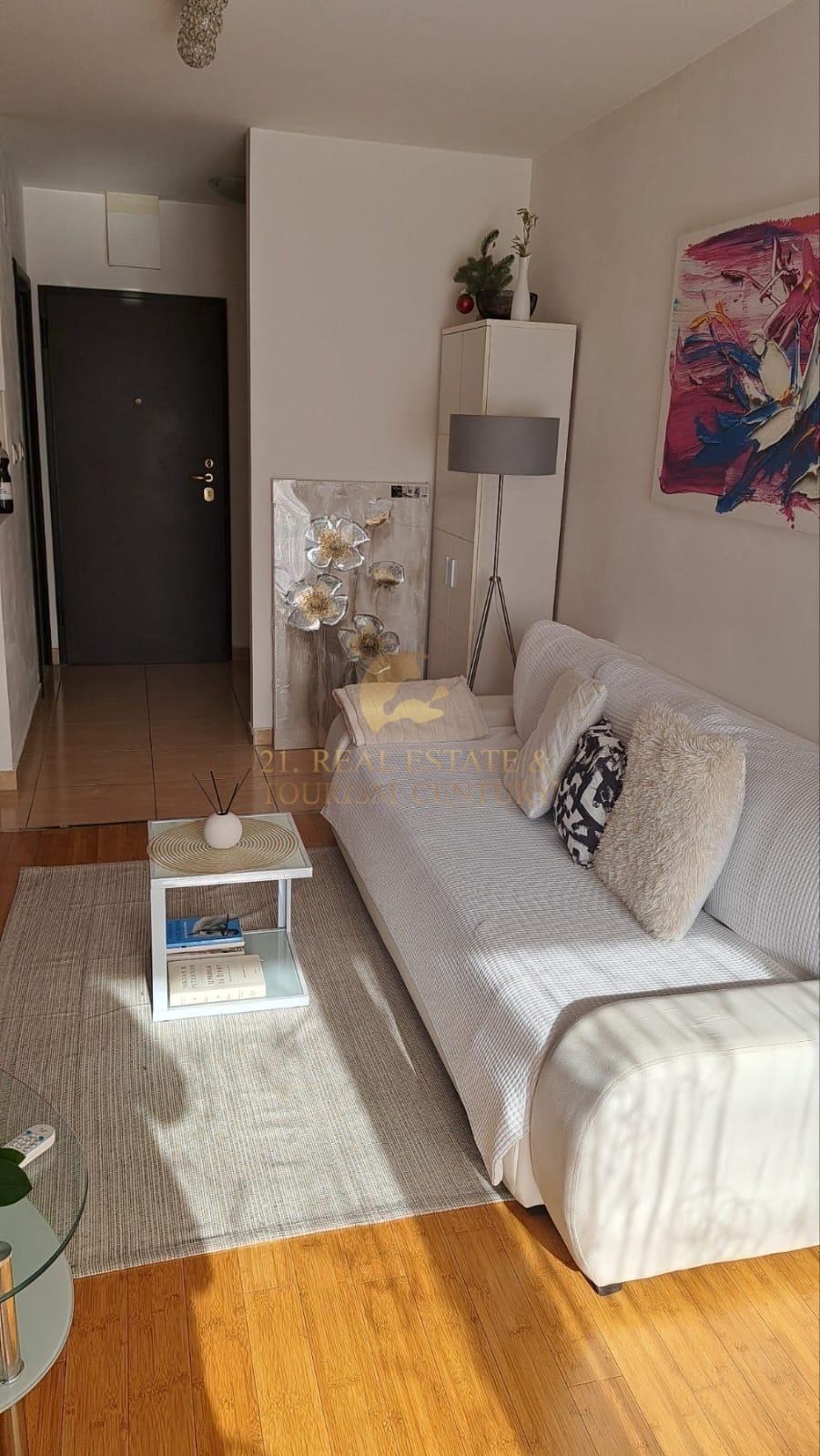 ***Jednosoban stan 42m2, garažno mjesto- DUGOROČNO*** (iznajmljivanje)