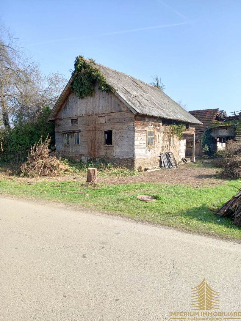 Ježevo: Kuća 237m2 za adaptaciju - PRODAJA - investicija (prodaja)