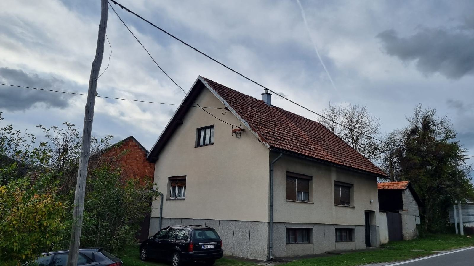 JOSIPDOL - SAMOSTOJEĆA KUĆA SA MLINOM, 155.000,00 eur (prodaja)