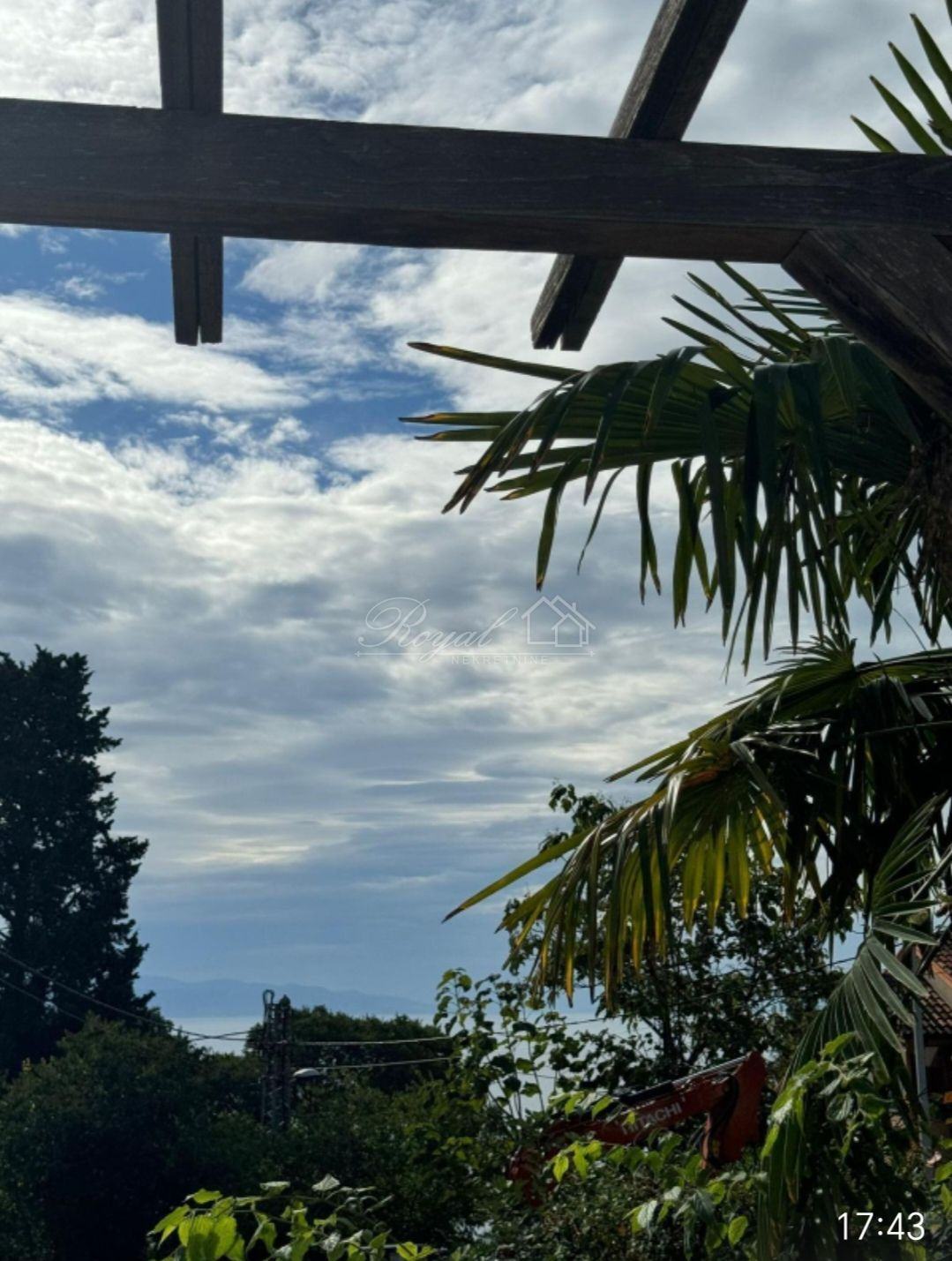 Kantrida, manji stan 400m od plaže (prodaja)