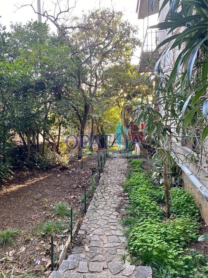 Kostrena - etaža kuće (prodaja)