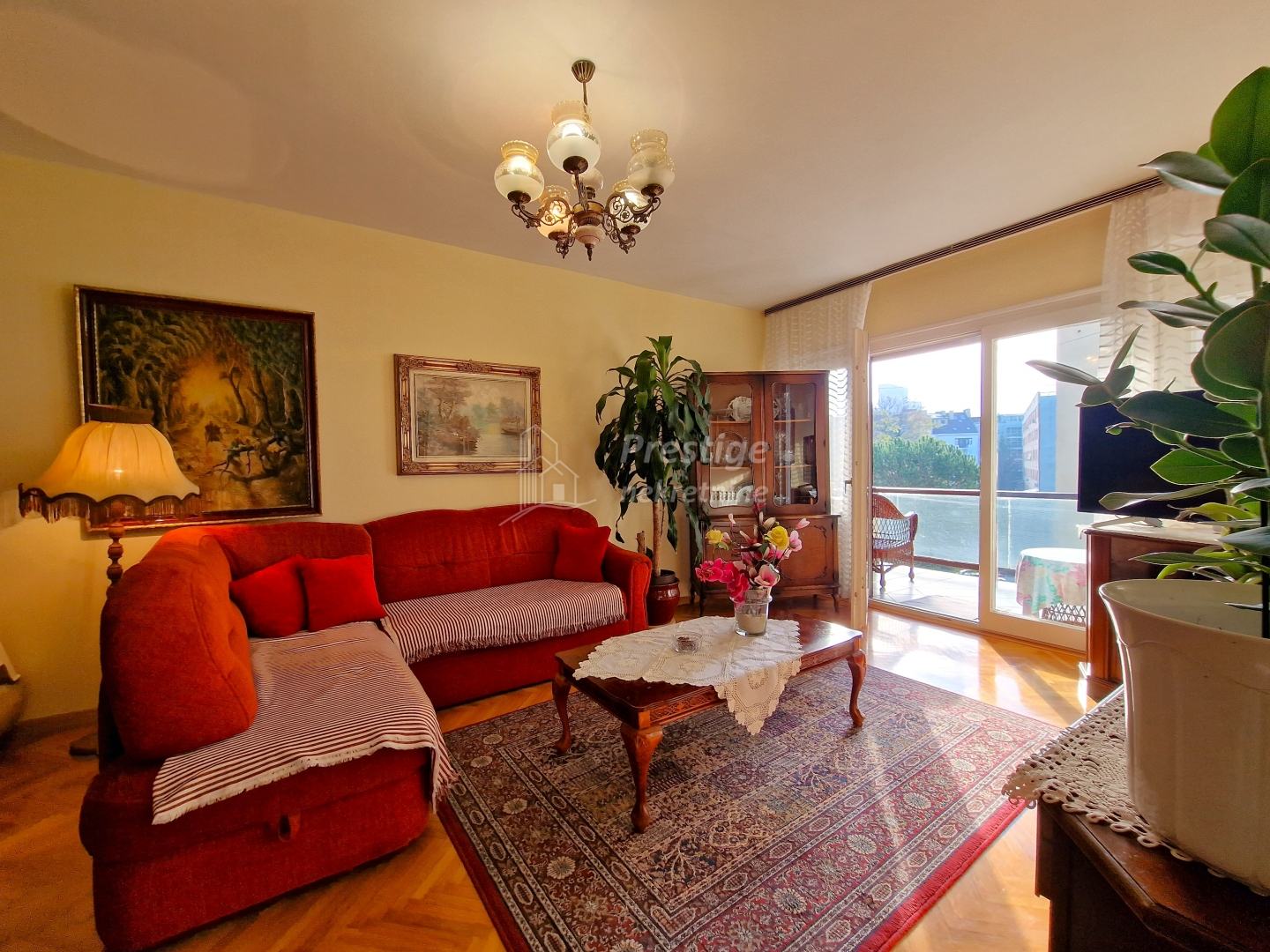 Kranjčevićeva, stan na izvrsnoj lokaciji, 80m2 (prodaja)