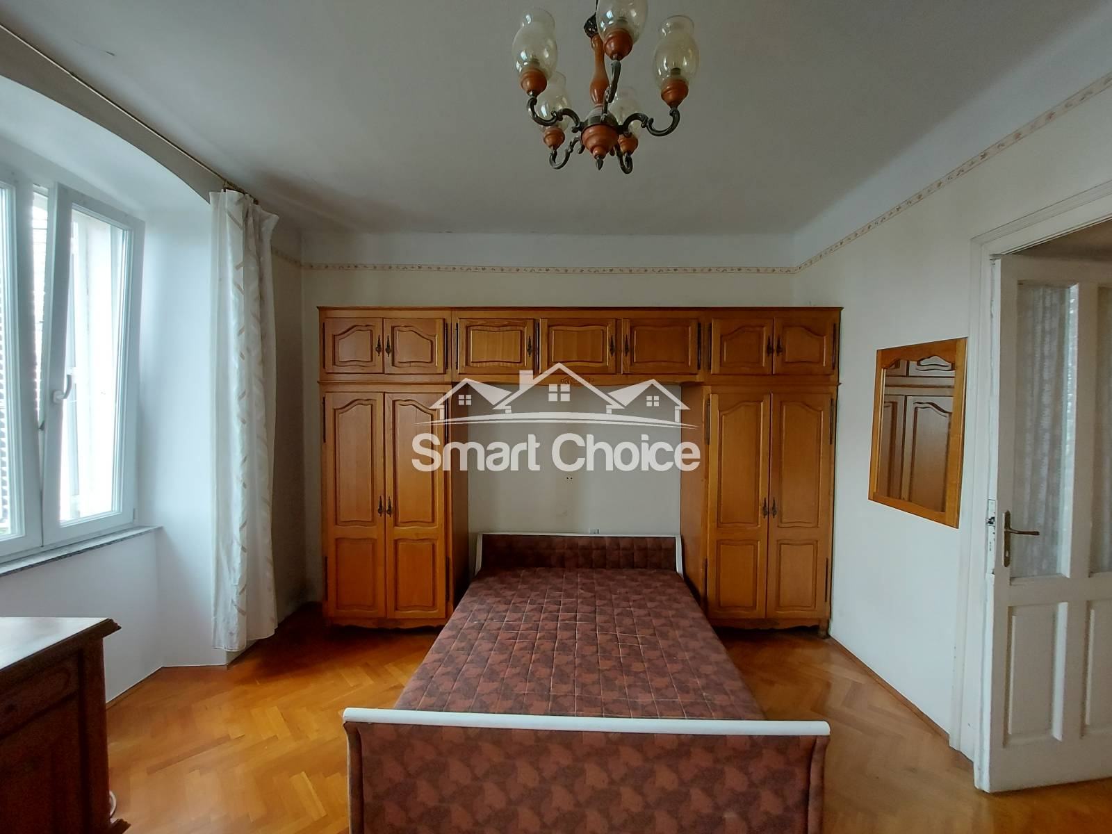 Krnjevo 1skl s terasom u blizini ZTC-a (prodaja)