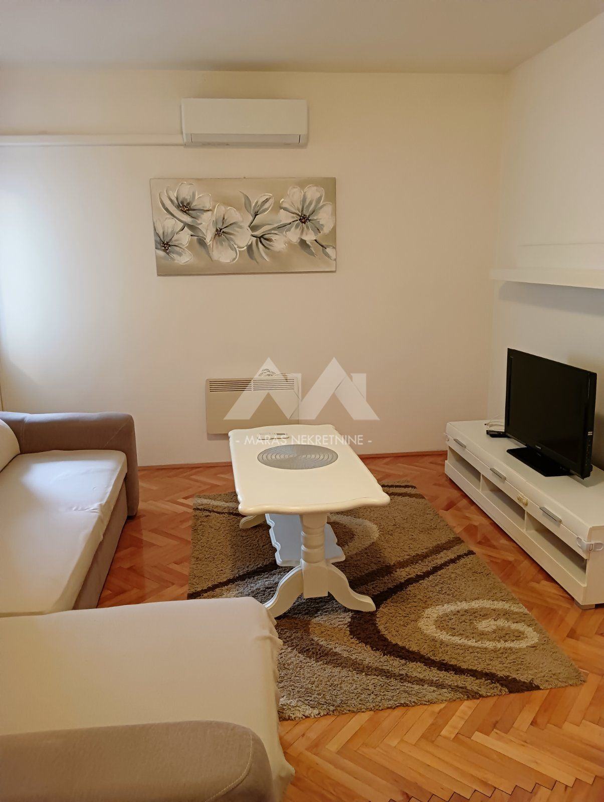 Krnjevo - daje se u najam 1-sobni db ! (iznajmljivanje)