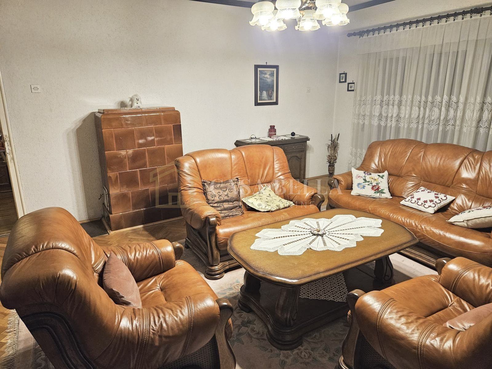 Krnjevo, Rijeka – gospodski 2S+DB stan s tri lođe, 98 m², 2. kat (prodaja)