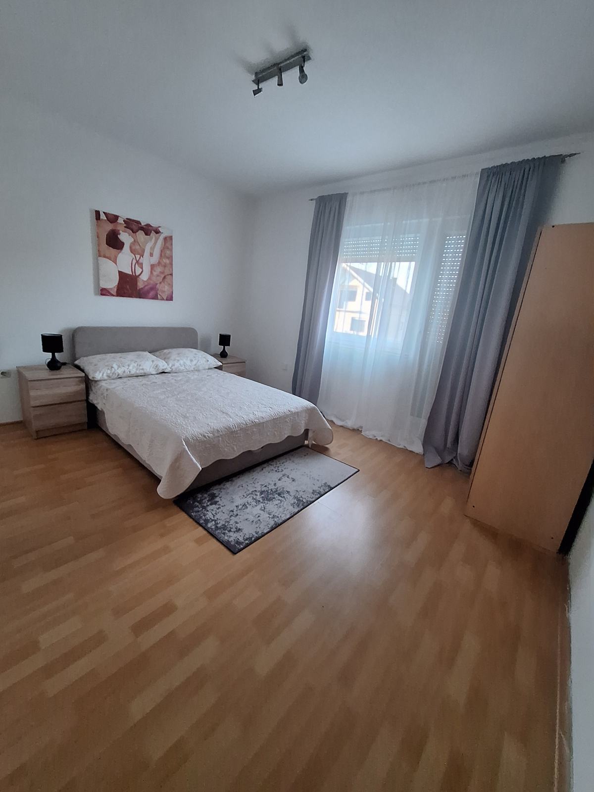 Kuća: Beli Manastir, 200.00 m2 (prodaja)