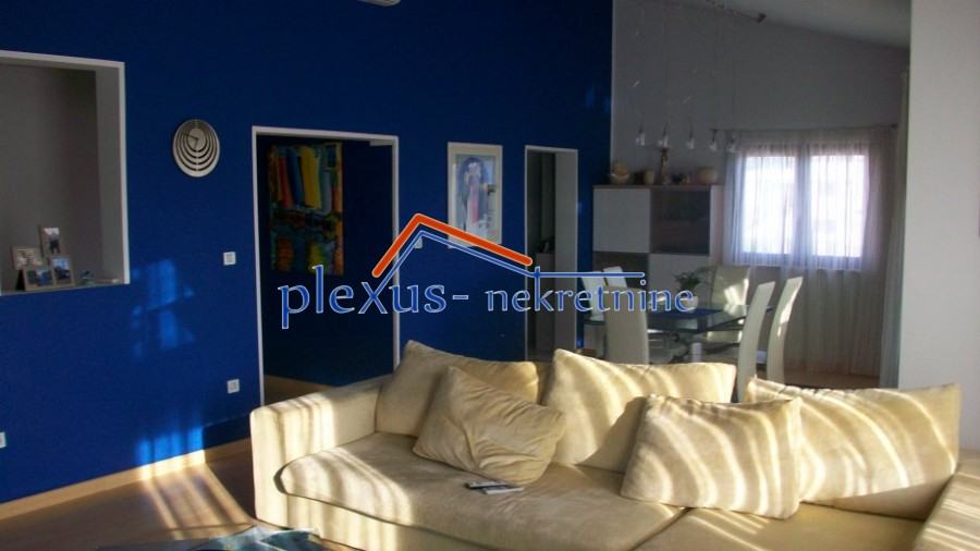 Kuća: SPLIT, BILICE 450 m2 (prodaja)