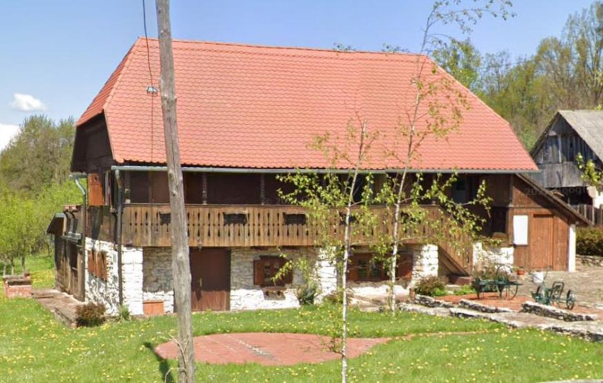 Kuća: Grabovac Banski, 1921 m2, DRAŽBA (prodaja)