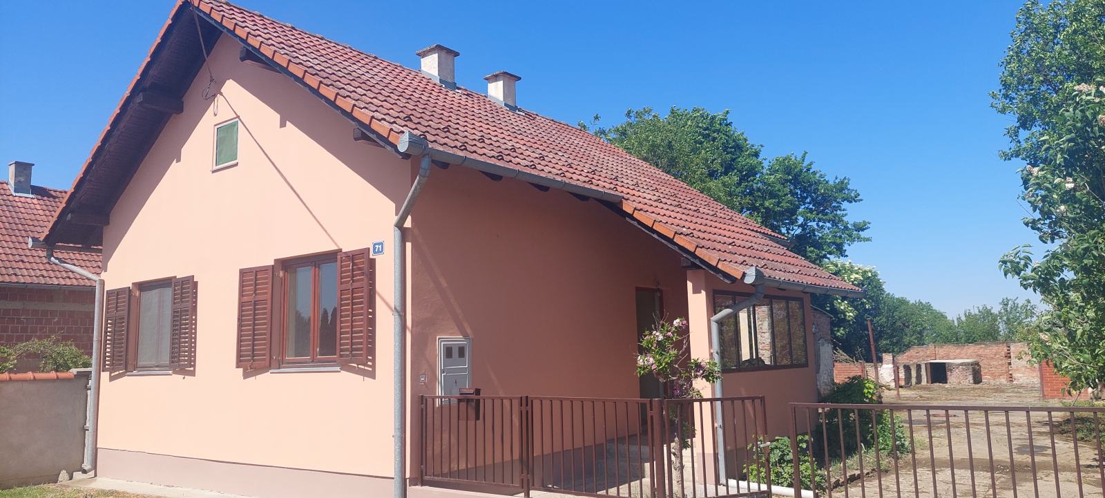 Kuća: Laslovo, 45.00 m2 (prodaja)