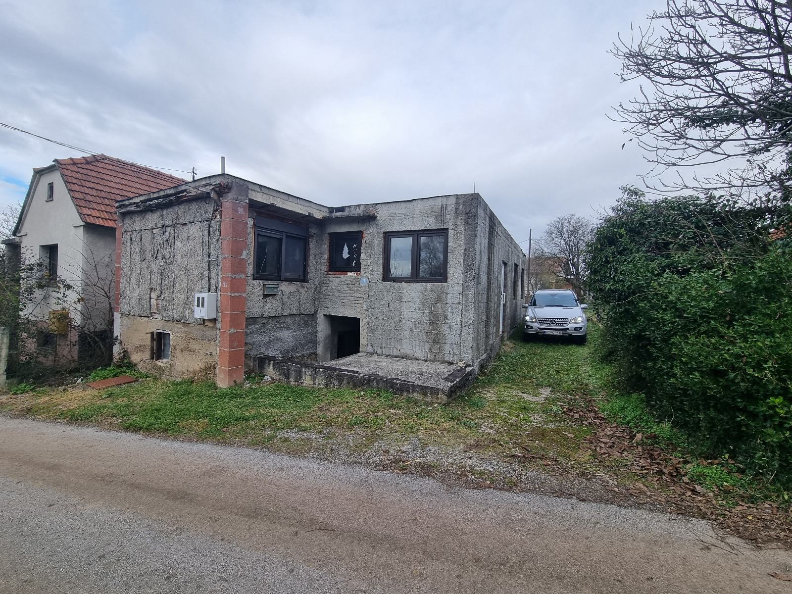 Kuća sa okućnicom AKCIJA (prodaja)